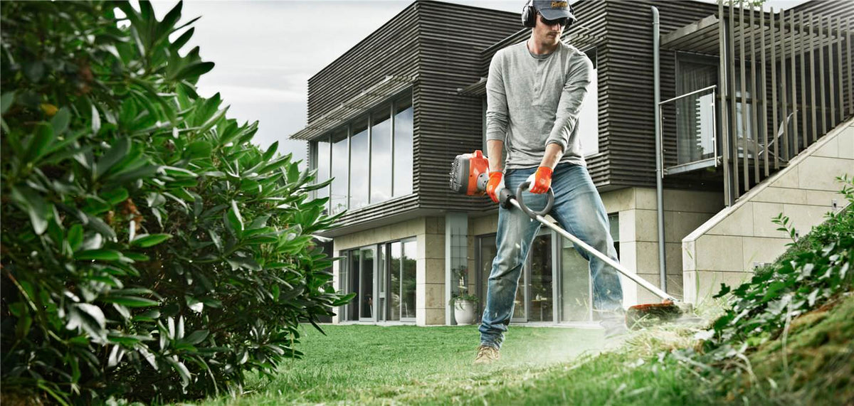 Ride-On Mowers, Zero Turns, Lawn Mowers, Saws & More | The RedShed ...